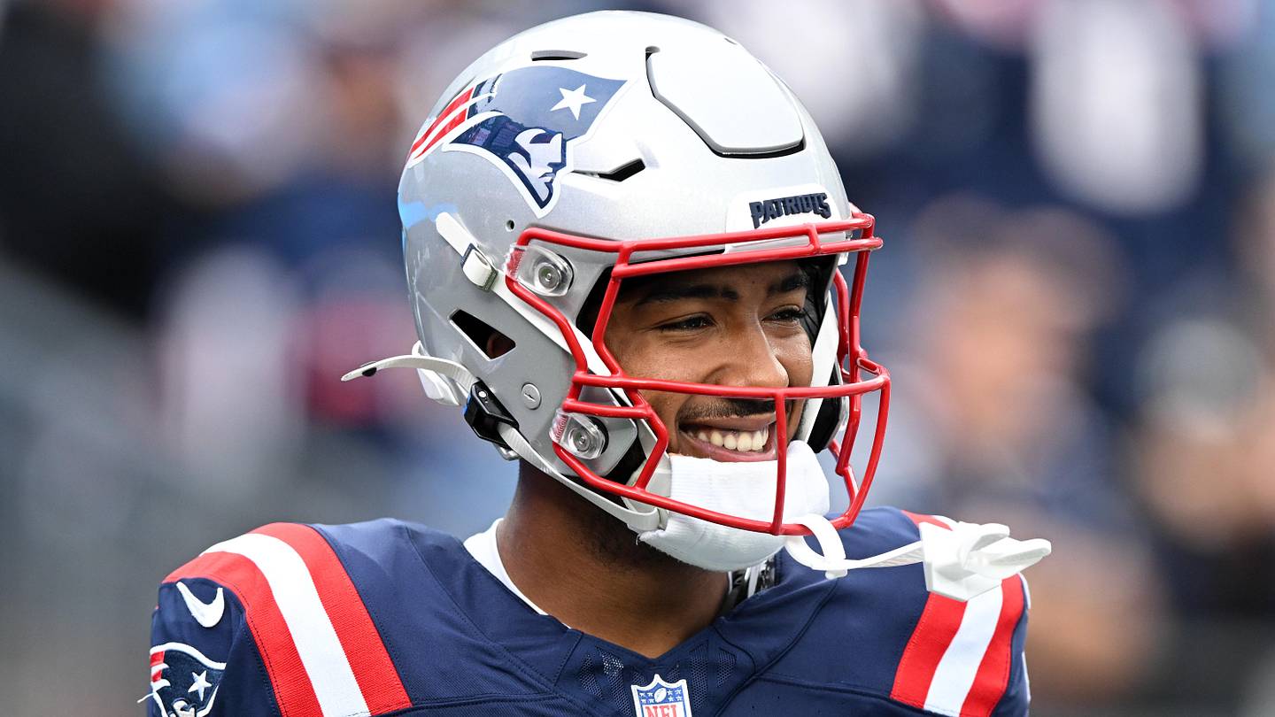 Patriots rookie receiver gets first touchdown of his career vs. Seahawks