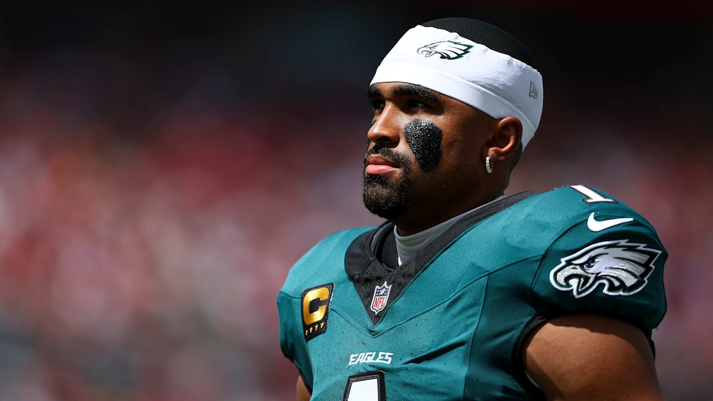 Jalen Hurts echoed everything Eagles fans have said about issue with offense