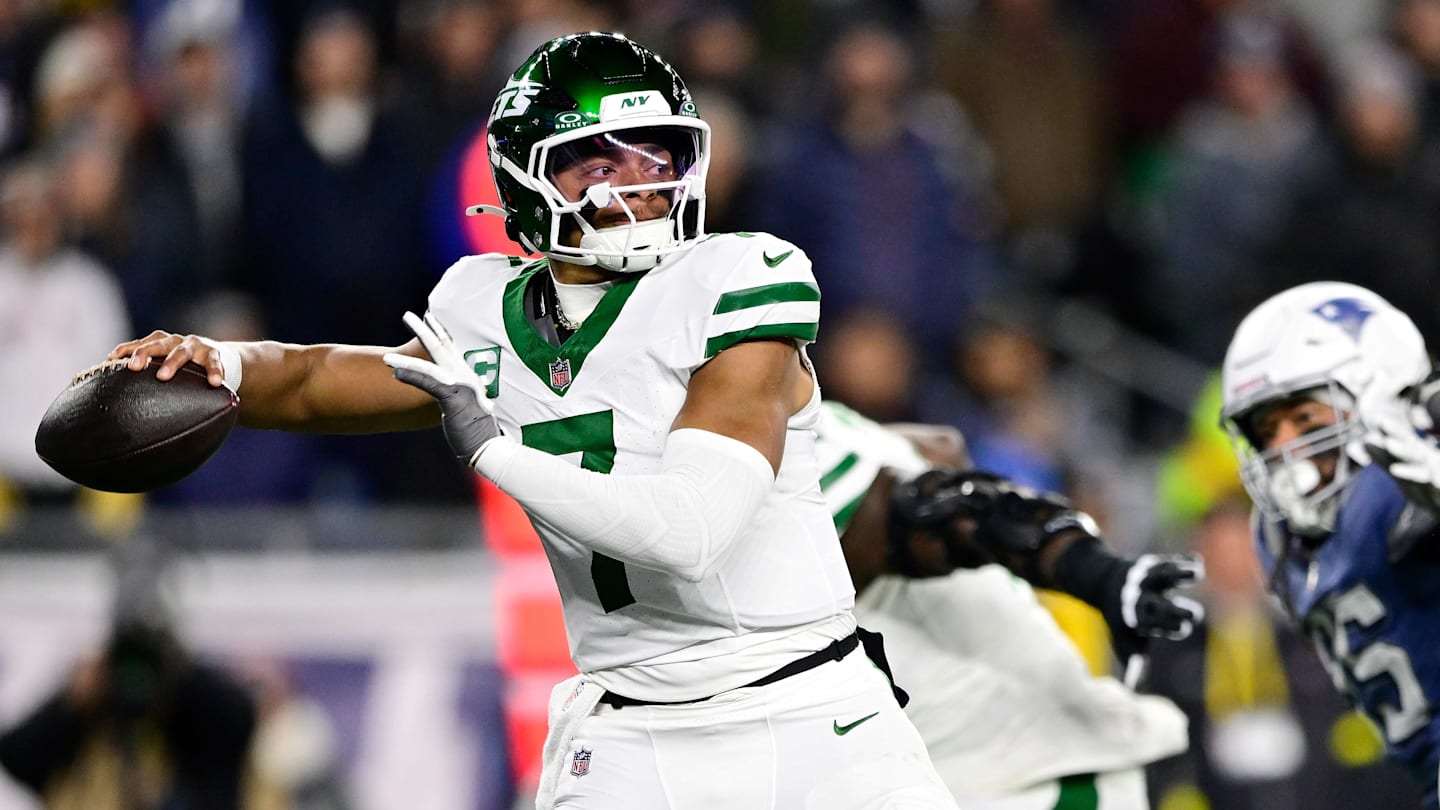 Jets make Justin Fields decision Bears fans knew would happen all along