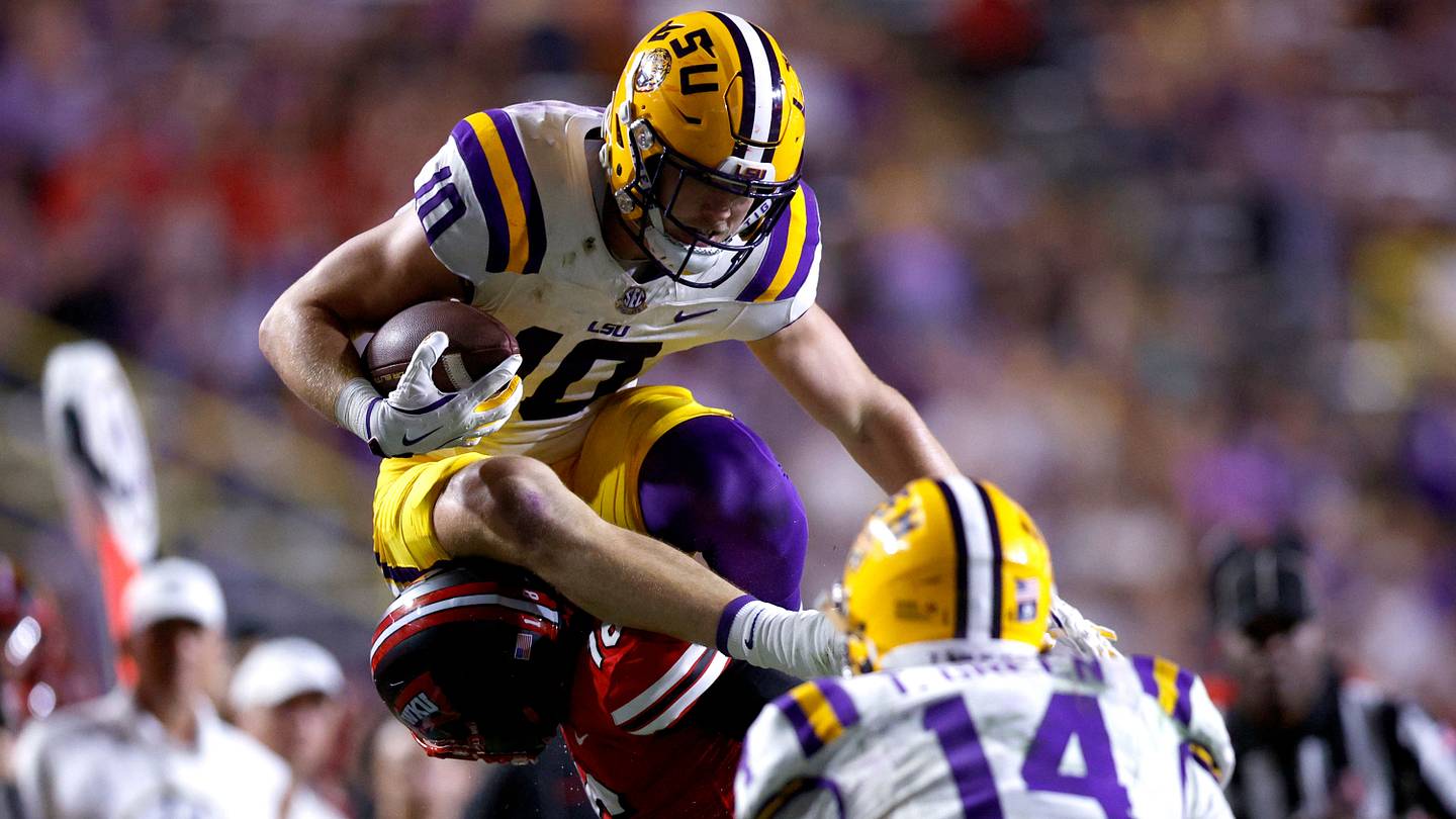 Full guide to LSU vs Oklahoma: How to watch, odds, history, and more