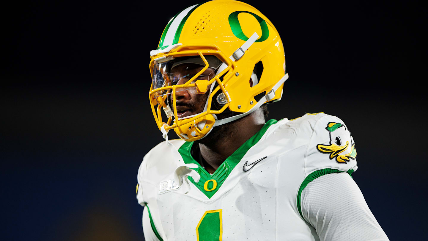 Jordan Burch hurt could muck Oregon Ducks' luck vs. Ohio State late in ...