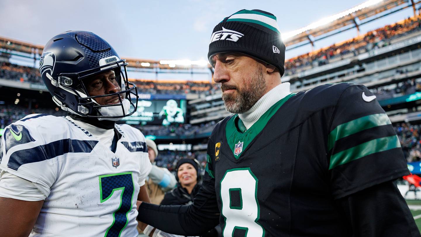 Seahawks not reckless enough to fall for this latest Aaron Rodgers rumor