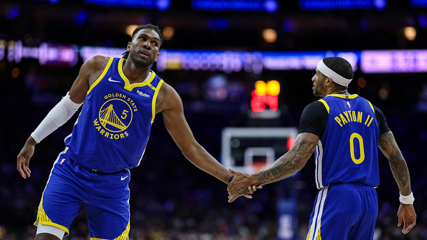 Warriors guard surprisingly remains available after free agency gut-punch
