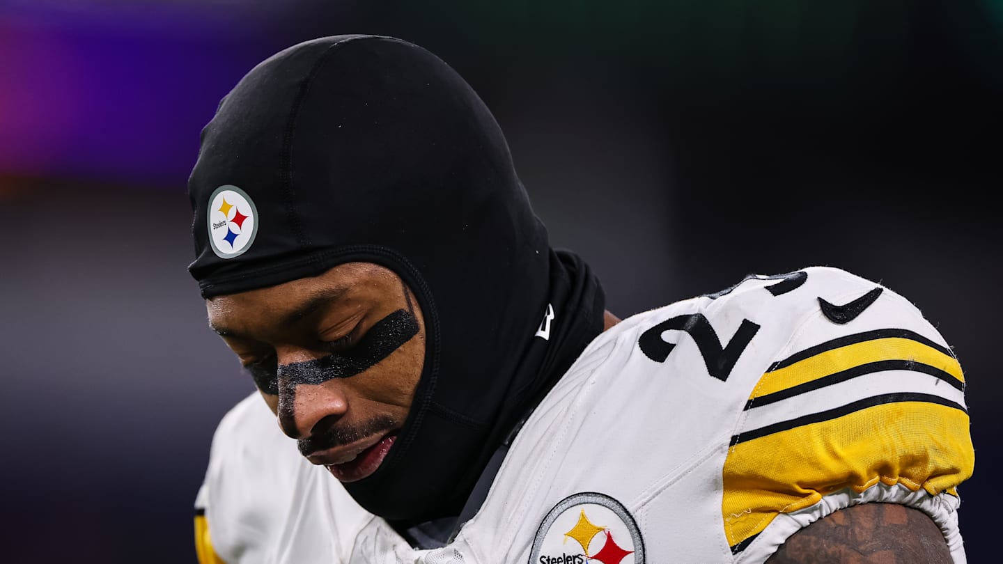 Steelers' nightmare deepens after early defensive injury scare