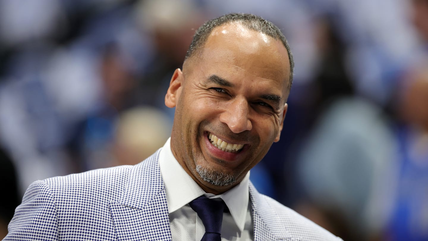 Mavericks on verge of making disaster trade Nico Harrison would be proud of