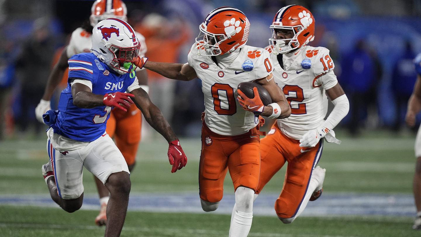 Texas Longhorns vs Clemson Tigers Preview: Score Predictions