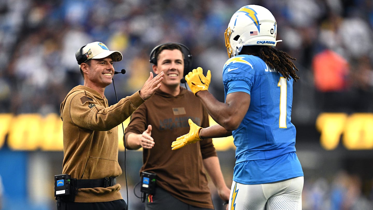 Failed Chargers Coach on Verge of Getting Second Chance