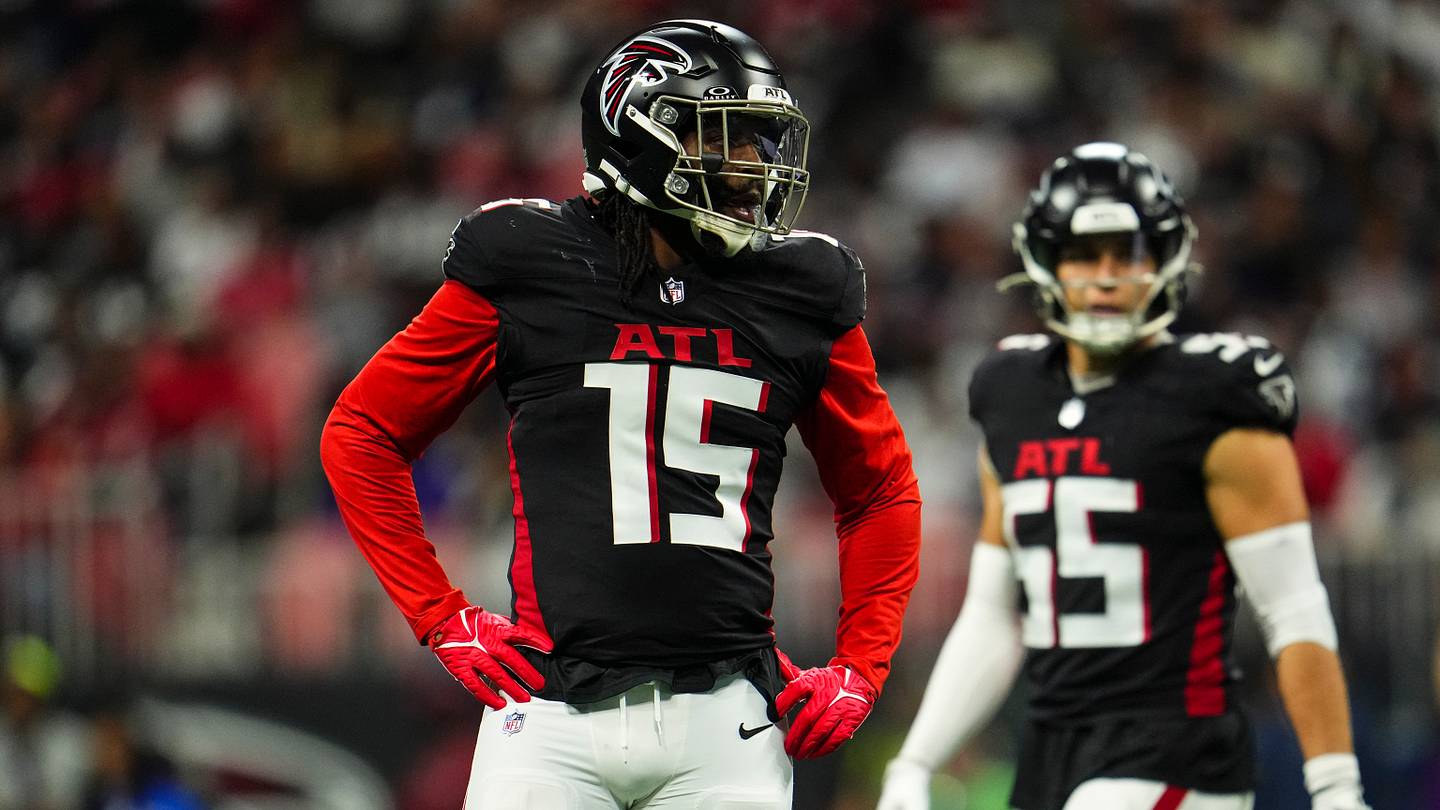 3 Atlanta Falcons who must improve to bring struggling pass rush to life