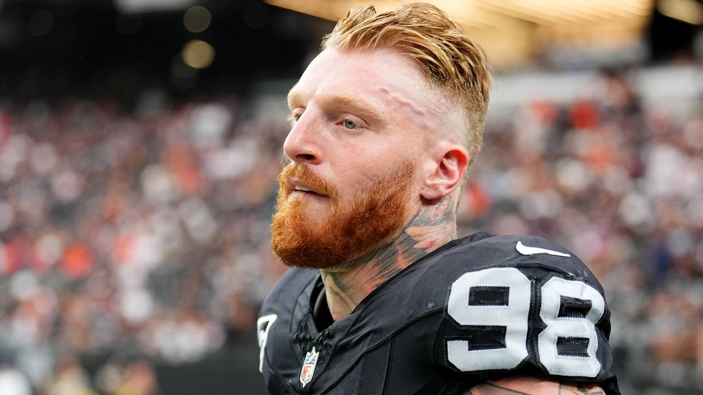 Maxx Crosby got brutally honest about Caleb Williams after Raiders' loss