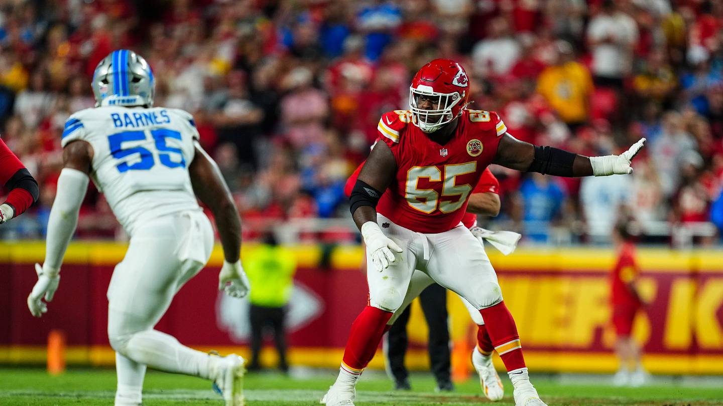Chiefs’ offensive line faces key test with two starters likely out ...