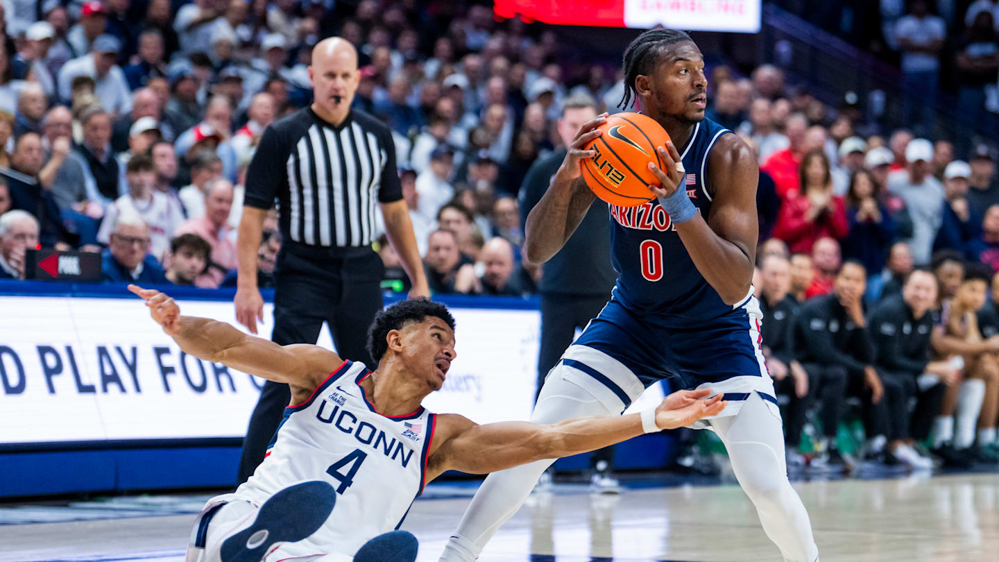 Arizona recovers from UConn comeback to get another win over a ranked team