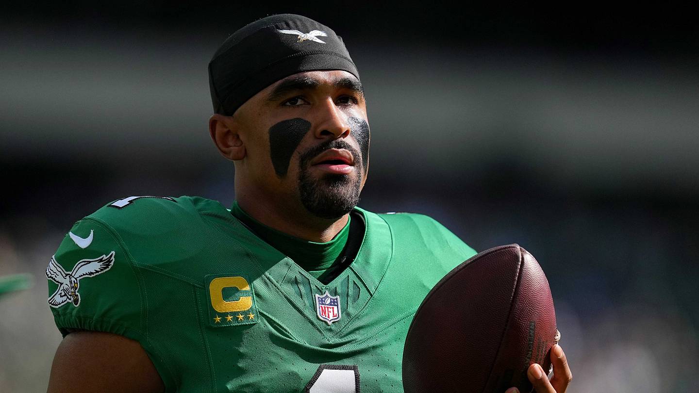 Jalen Hurts haters don't want Eagles fans to see stats comparison to ...