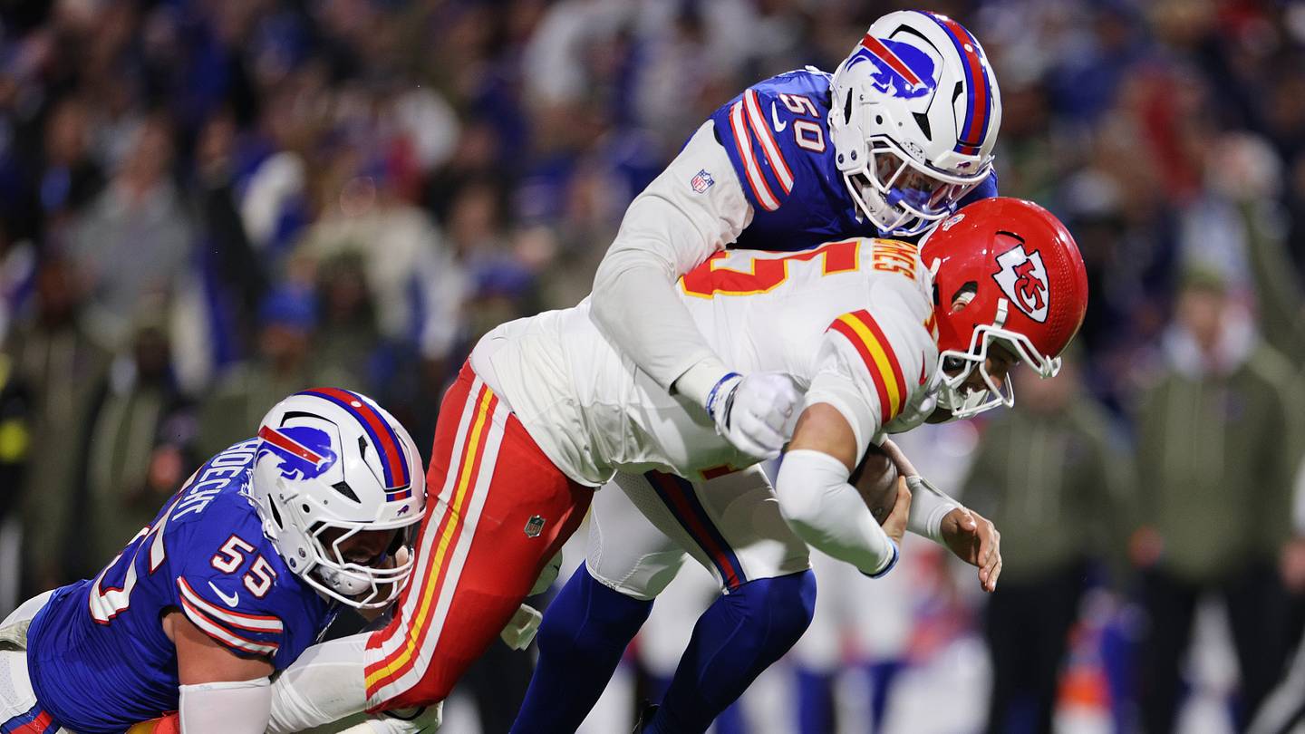 NFL standings drop Chiefs into uncomfortable AFC playoff territory