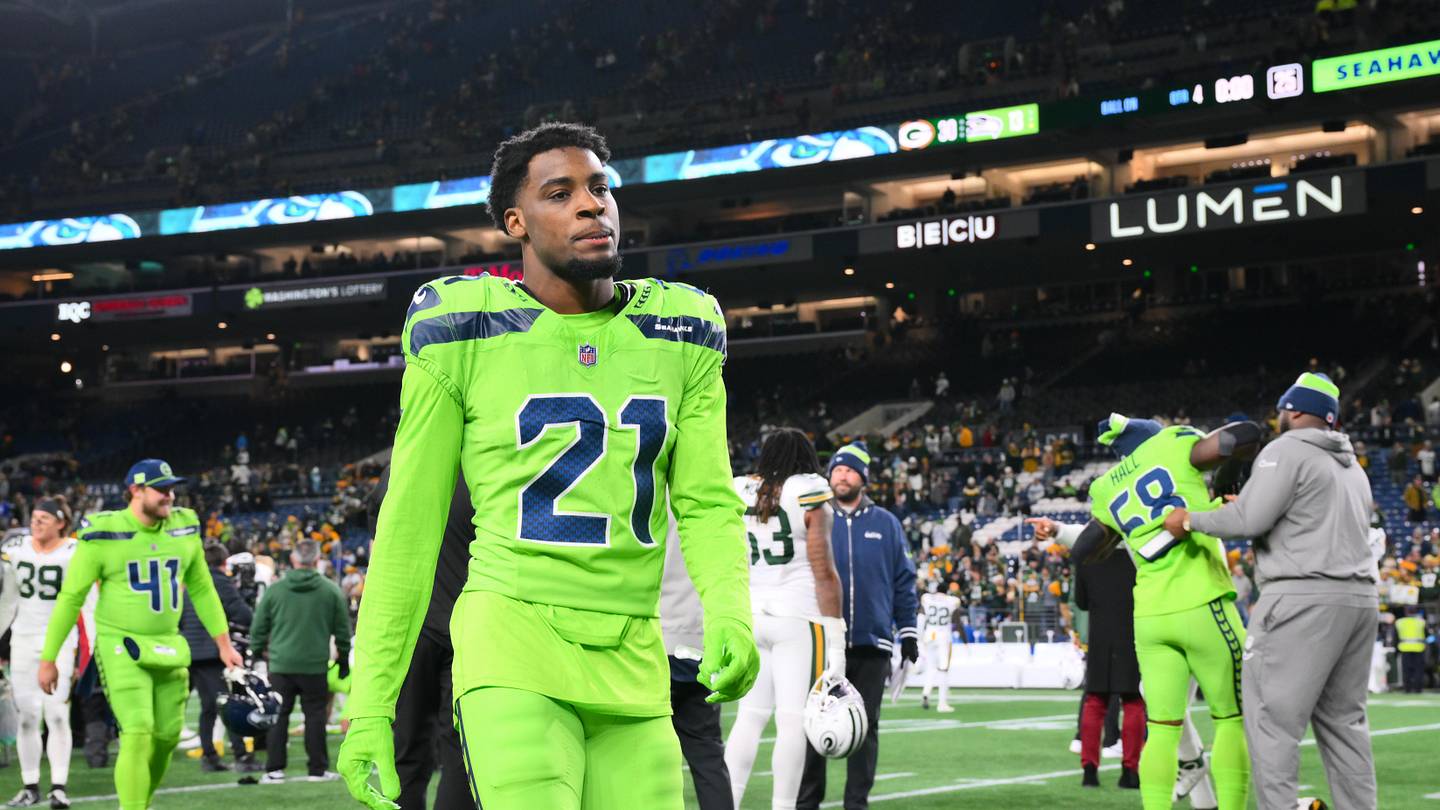 Seahawks expected to slide in 2025 NFL season, win just 7 games