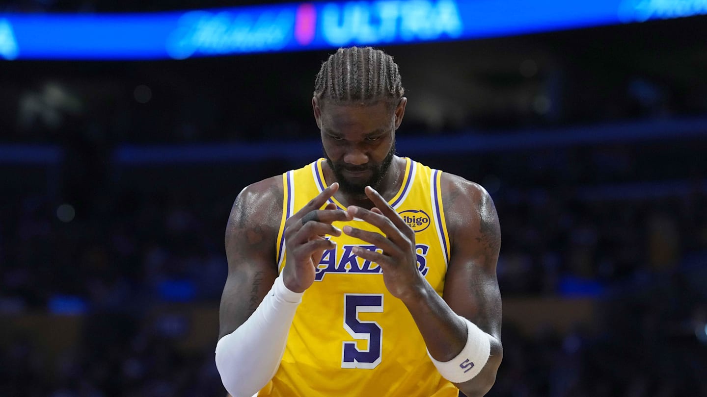 Deandre Ayton injury creates a massive problem for the Lakers