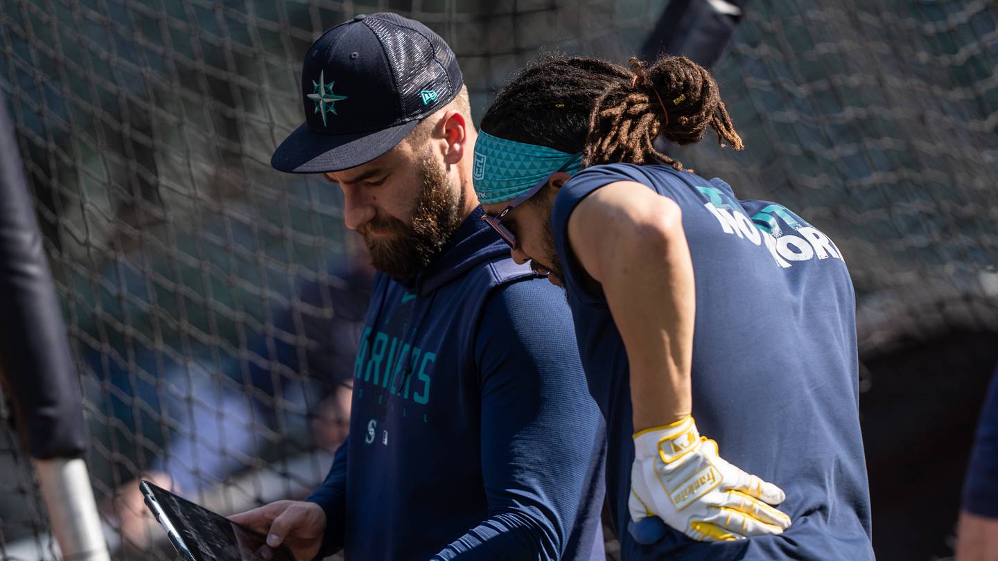 Fired Mariners hitting coach quietly lands with Yankees in expanded role