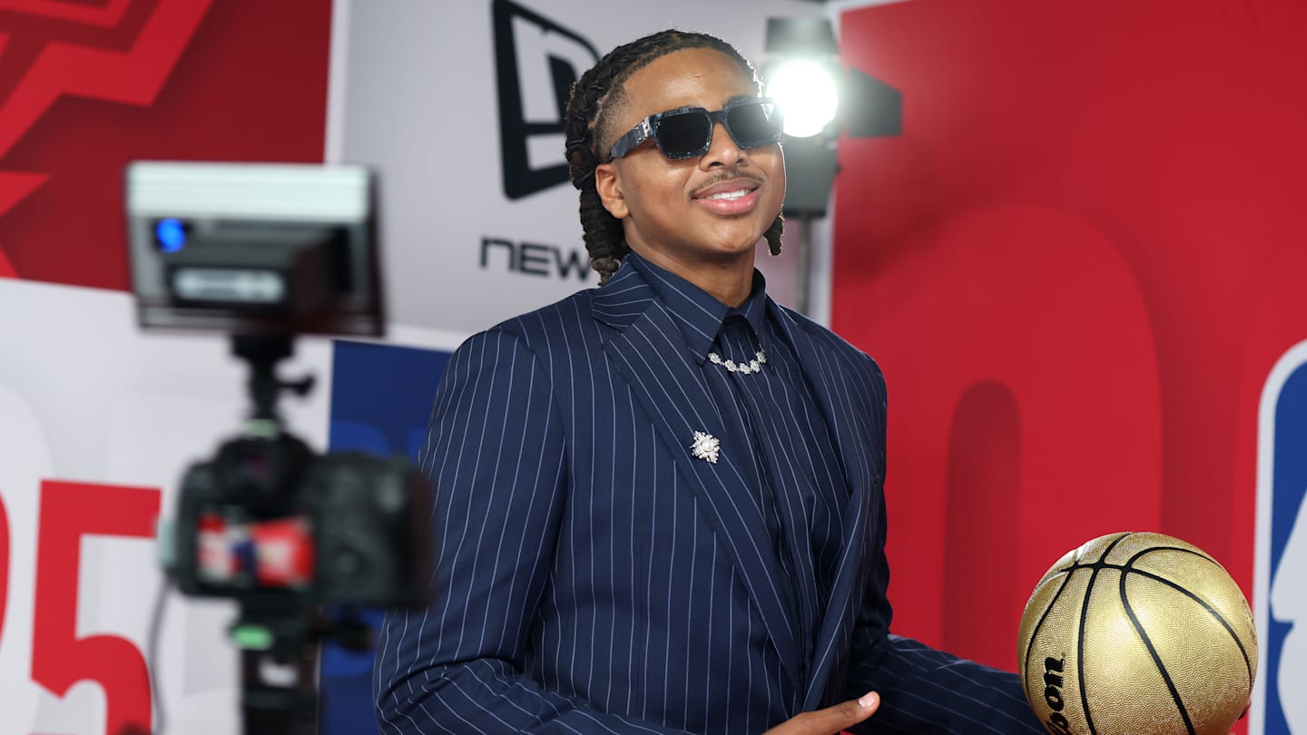 Raptors end all trade speculation by confirming Collin Murray-Boyles' fate