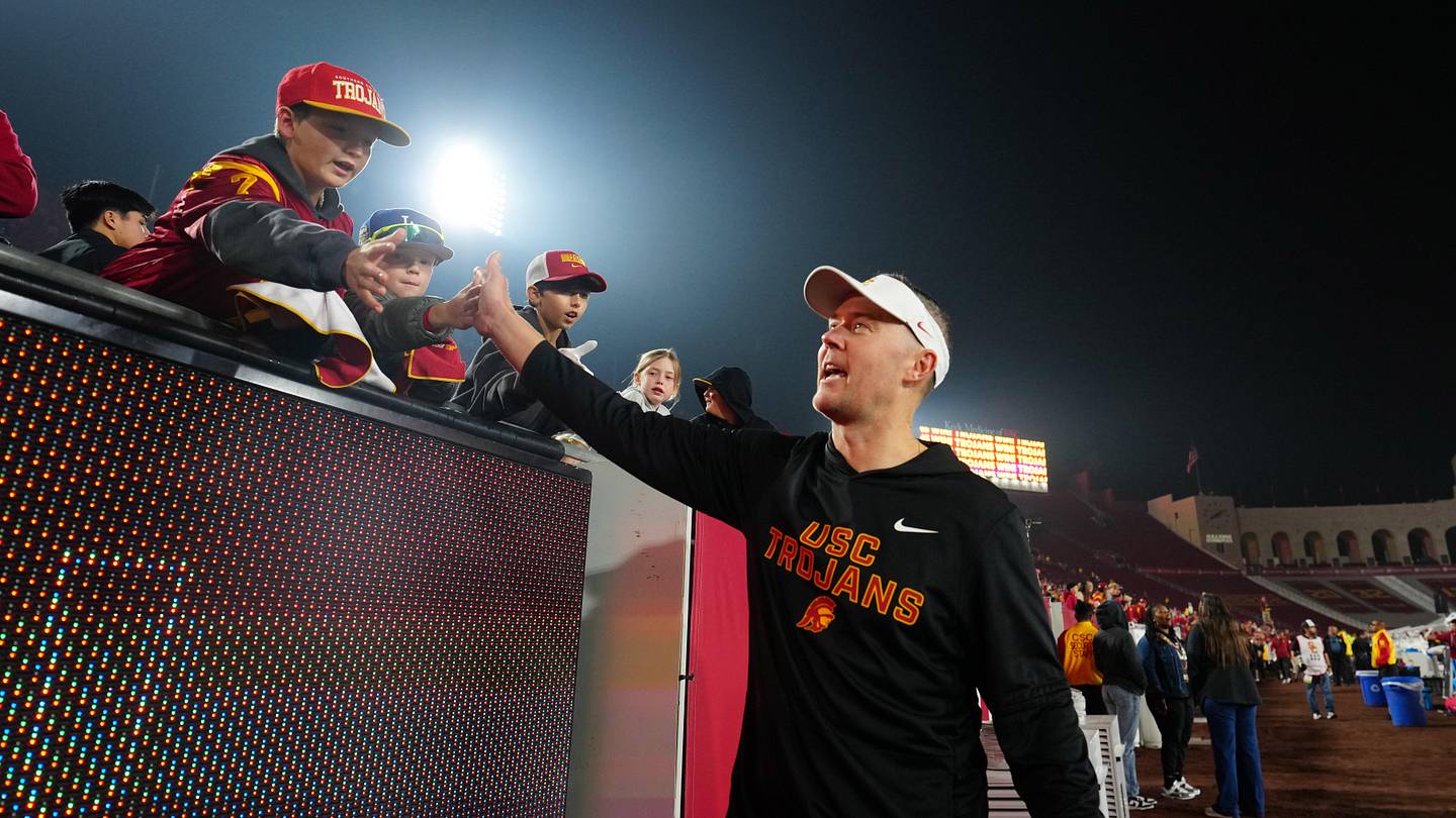 Lincoln Riley keeps elite WR recruit Quentin Hale in Los Angeles with ...
