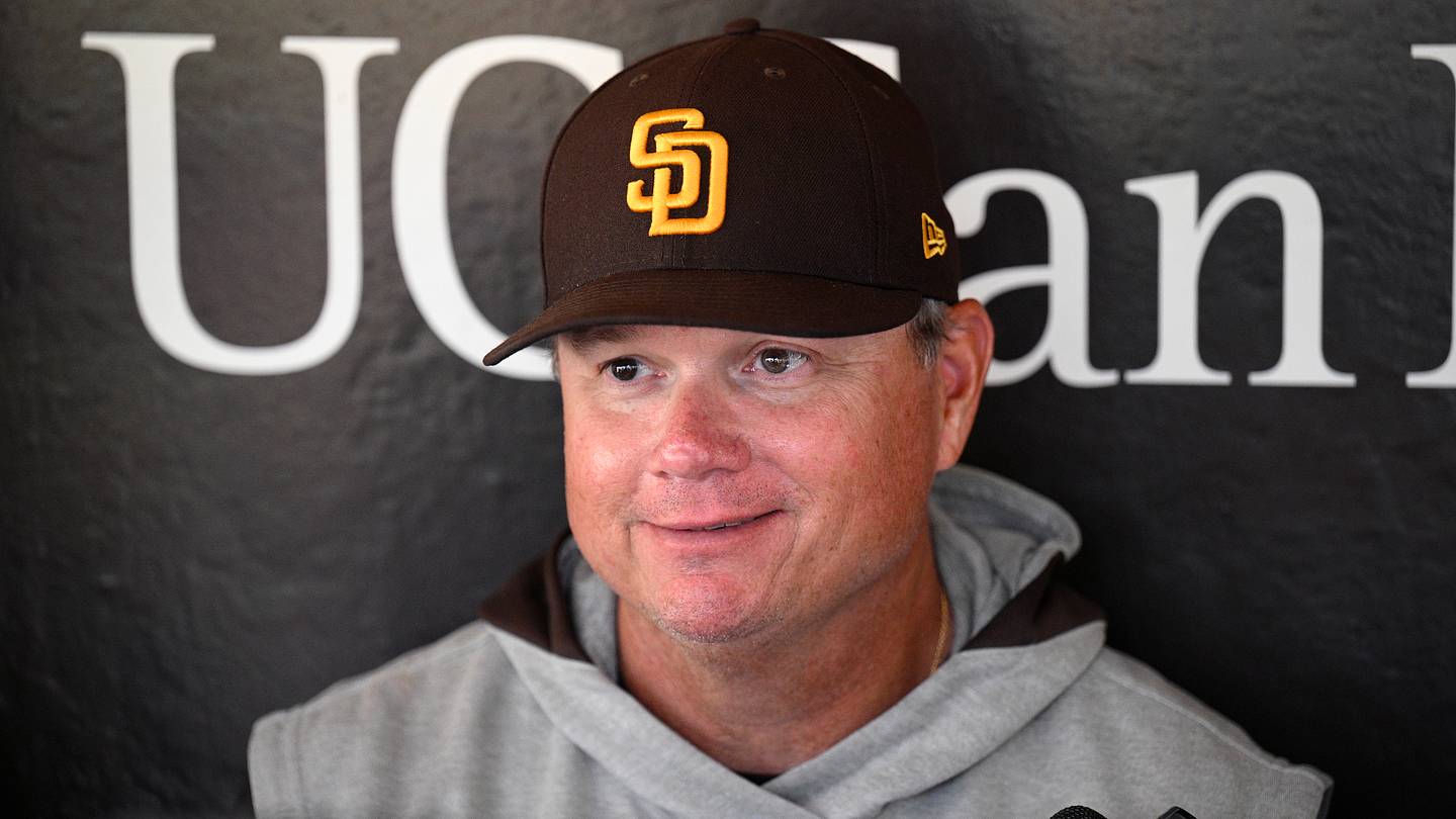 The case for Padres' Mike Shildt to win NL Manager of the Year over Pat ...