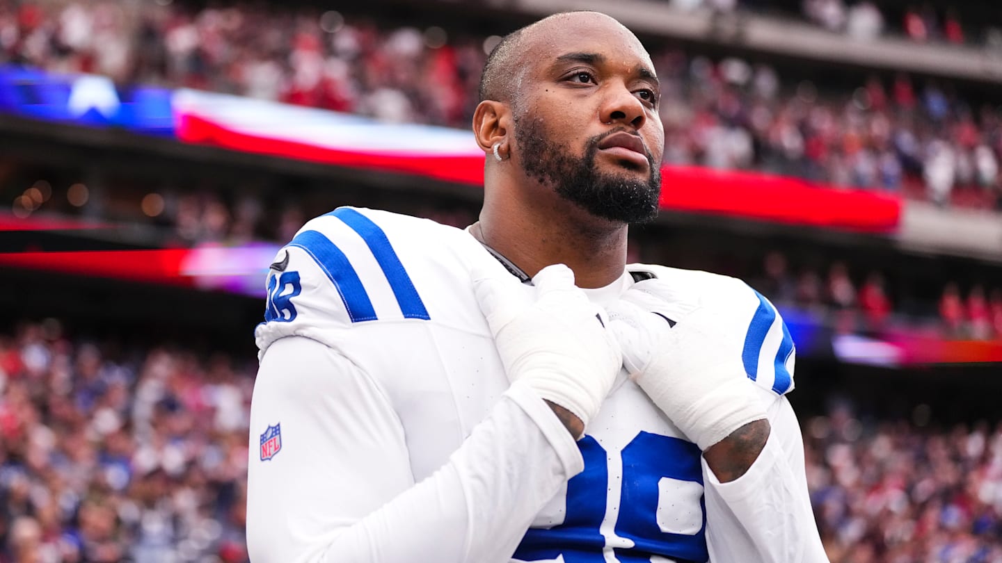 The Colts have released DT Raekwon Davis