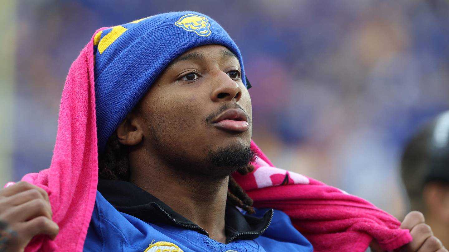 Bears draft profile: Kyle Louis could back veterans into uncomfortable ...