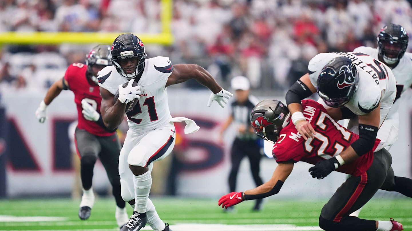 Watch Nick Chubb rumble for first rushing TD since 2024 injury