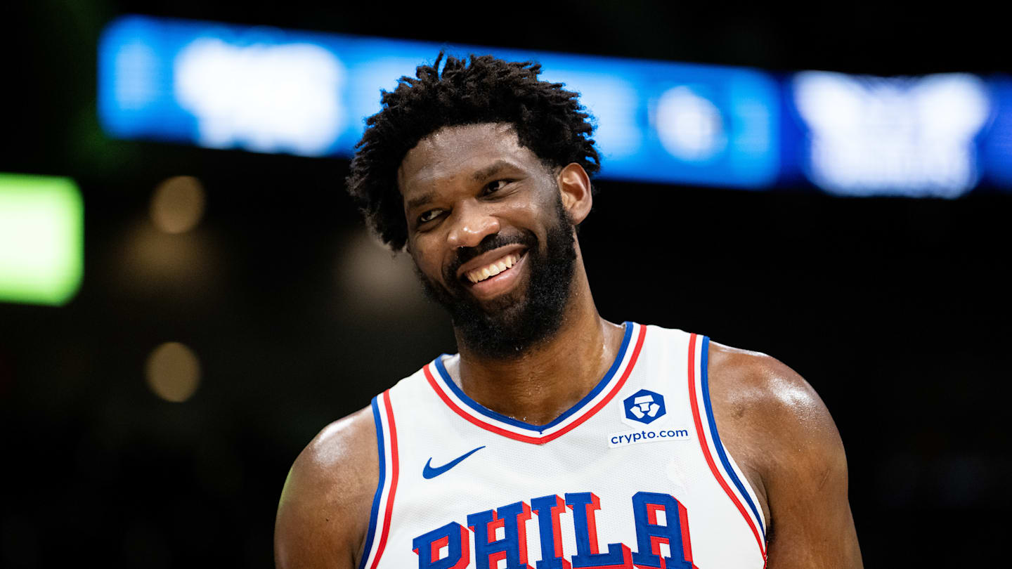 Former 76ers center absolutely cooks Joel Embiid’s biggest hater in public