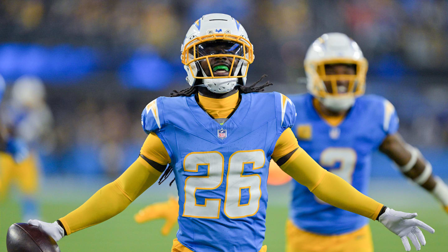 Chargers starter already suffers injury in meaningless game before NFL ...