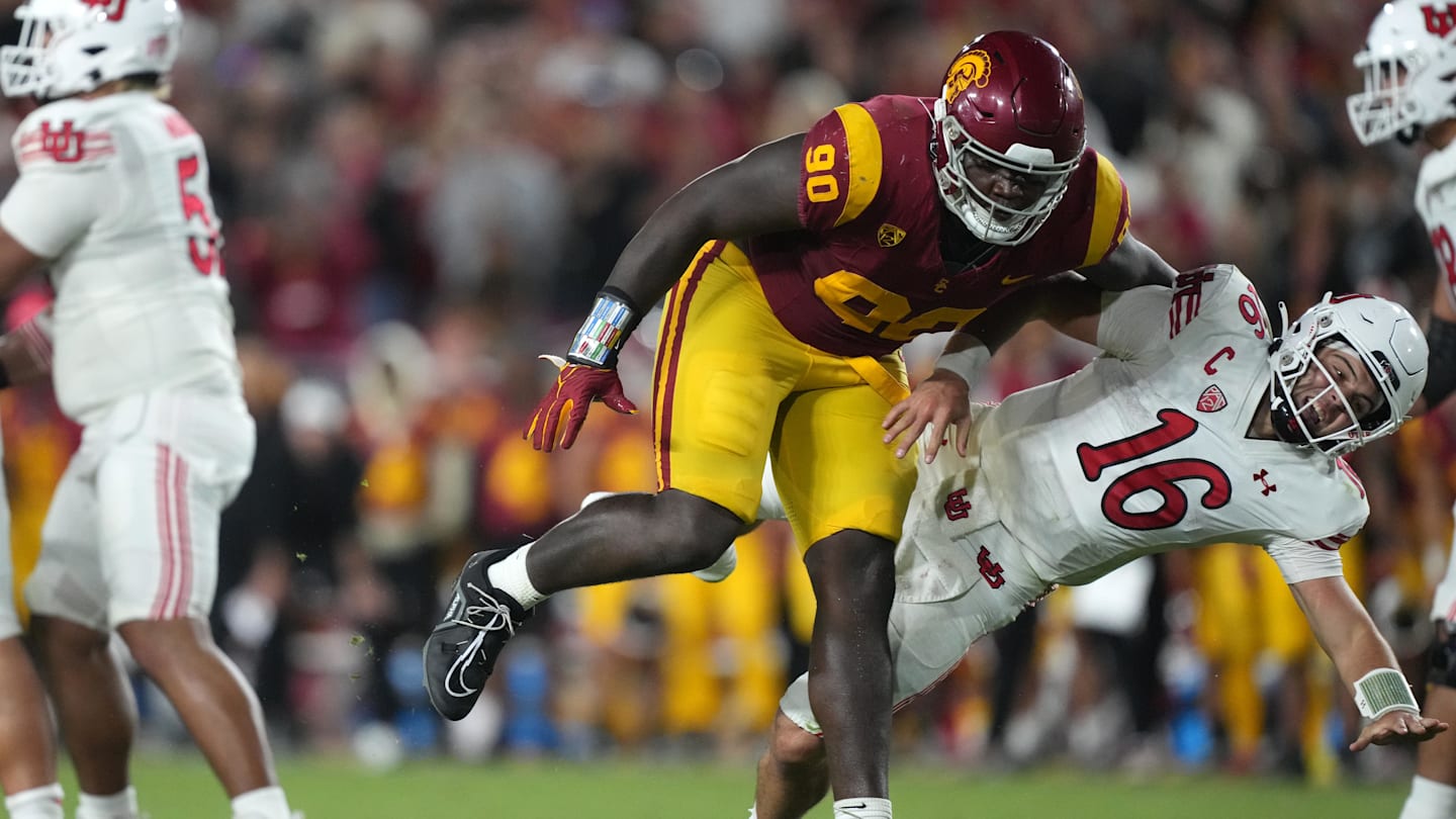 USC transfer DL Bear Alexander interested in Texas