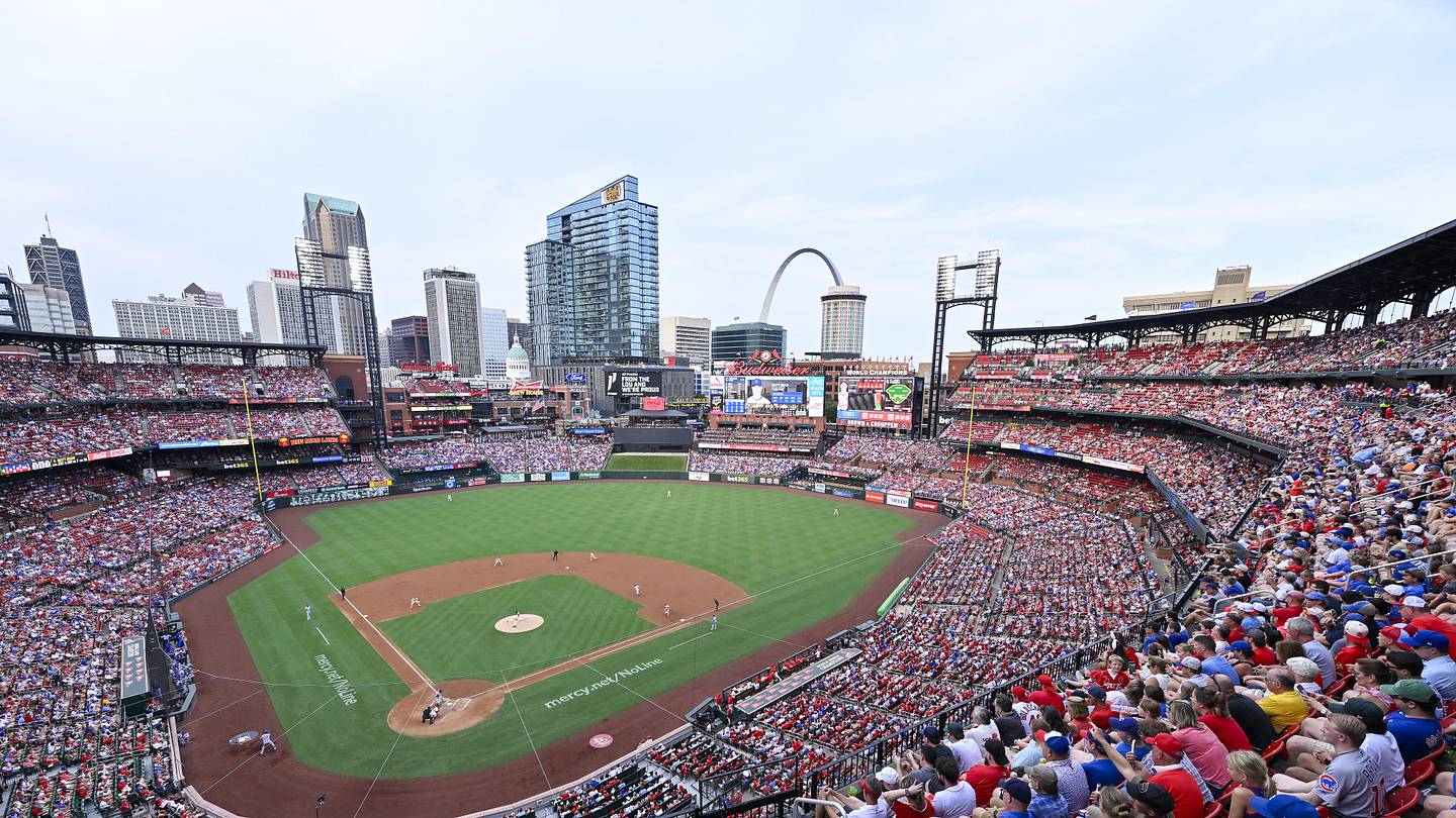 Legendary Cardinals Broadcaster Named 2026 Finalist For Incredible Honor