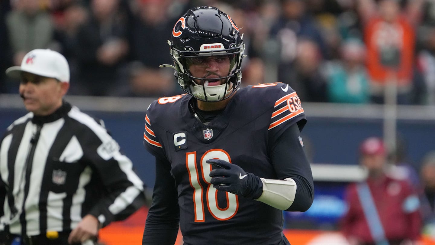 One Bears clip shows a new unleashed Caleb Williams ready for 2025 season