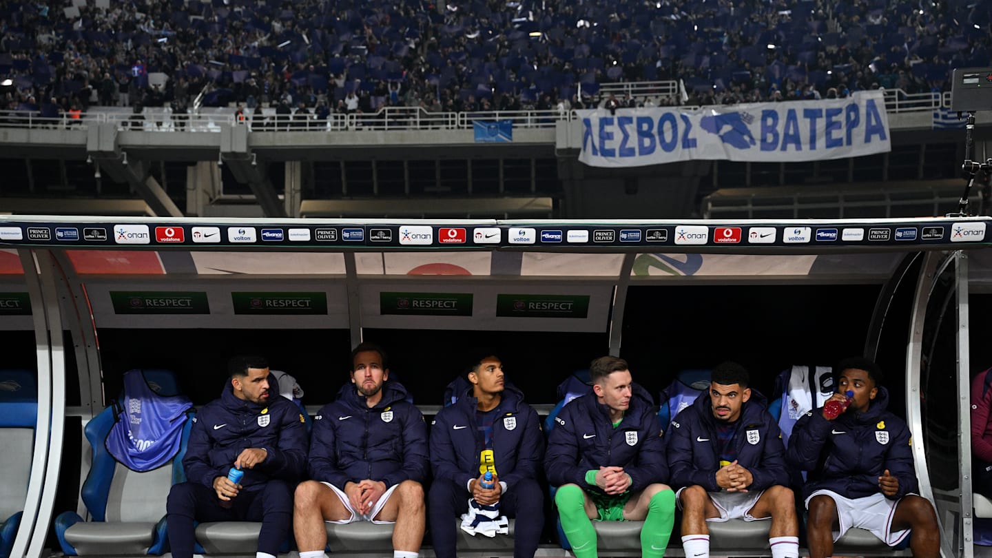 Two Spurs players get some needed rest