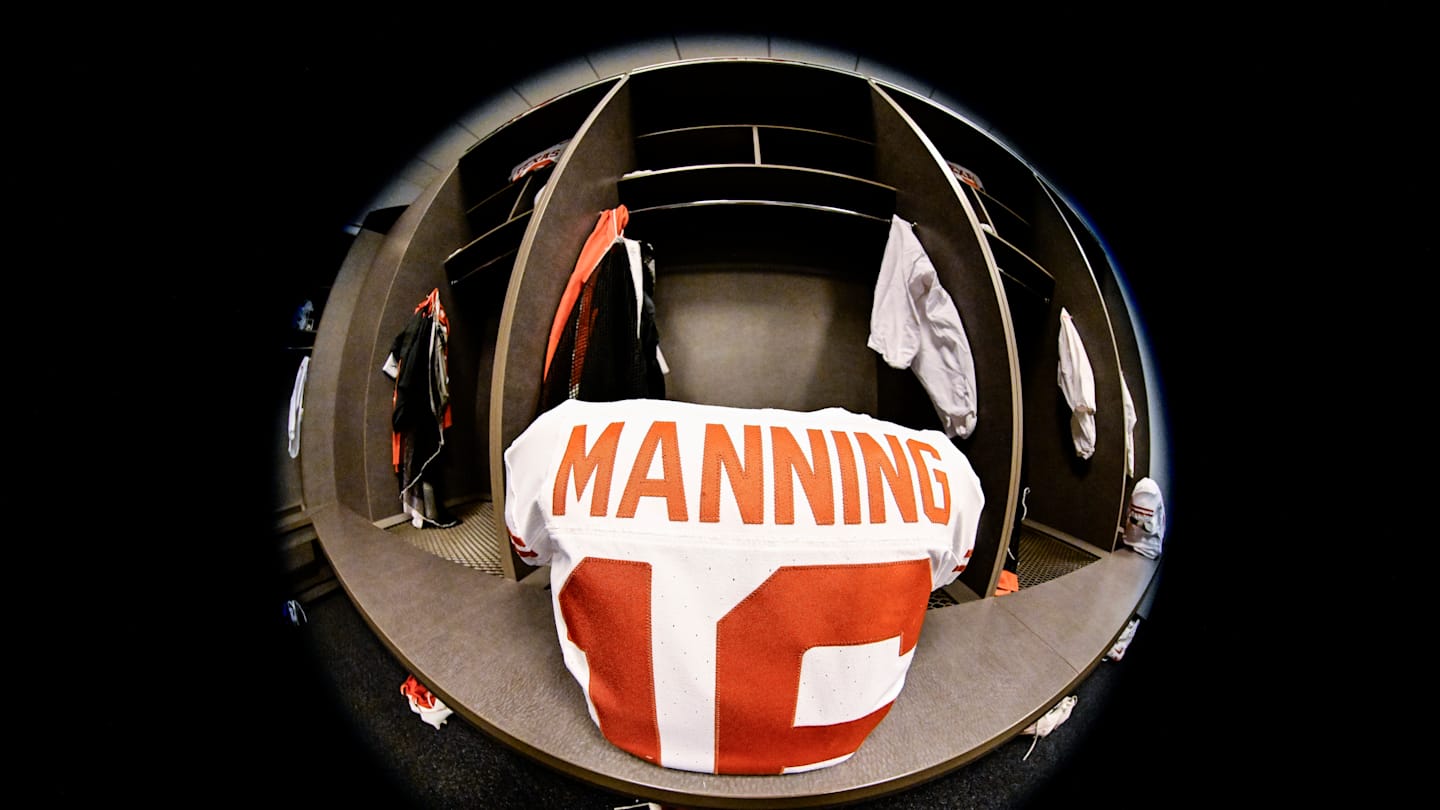 Peyton Manning pays homage to the 2026 NFL Draft QB class (and not just ...