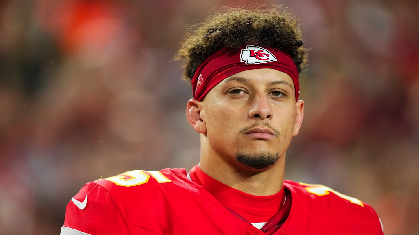 Patrick Mahomes goes out of his way to insult a former Seahawks quarterback