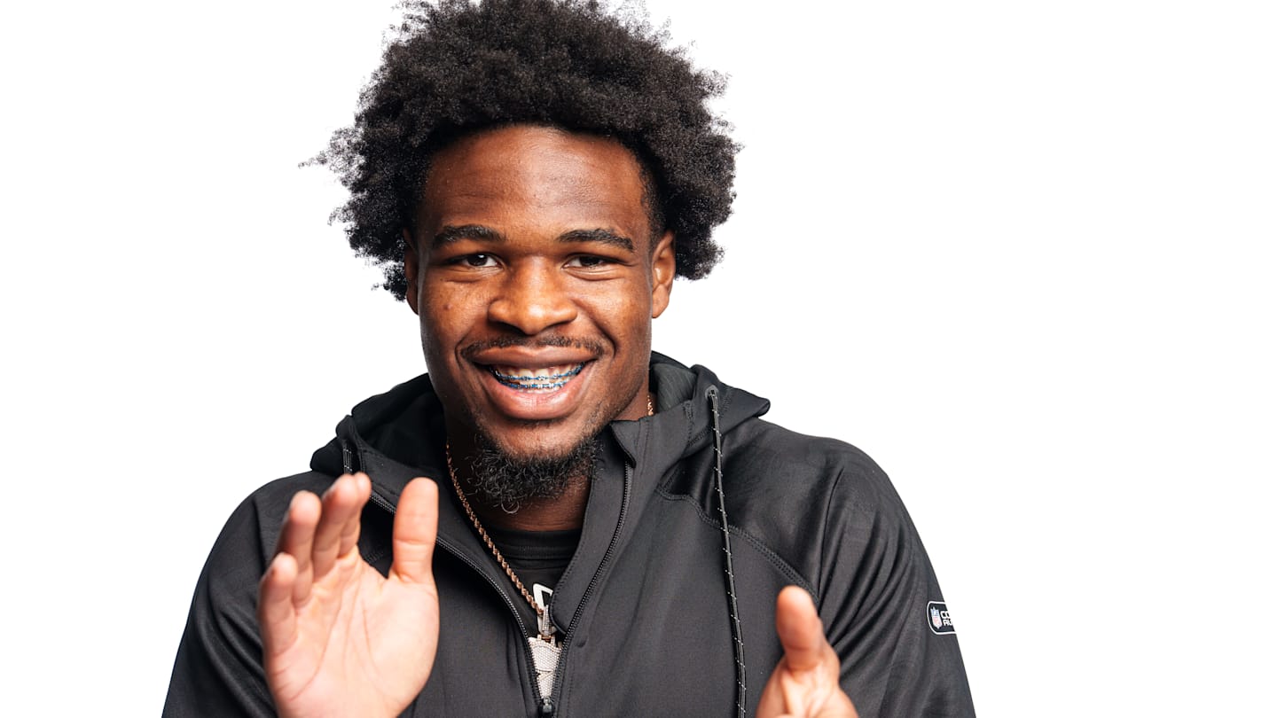 Nick Emmanwori officially welcomed into the flock of Seahawks