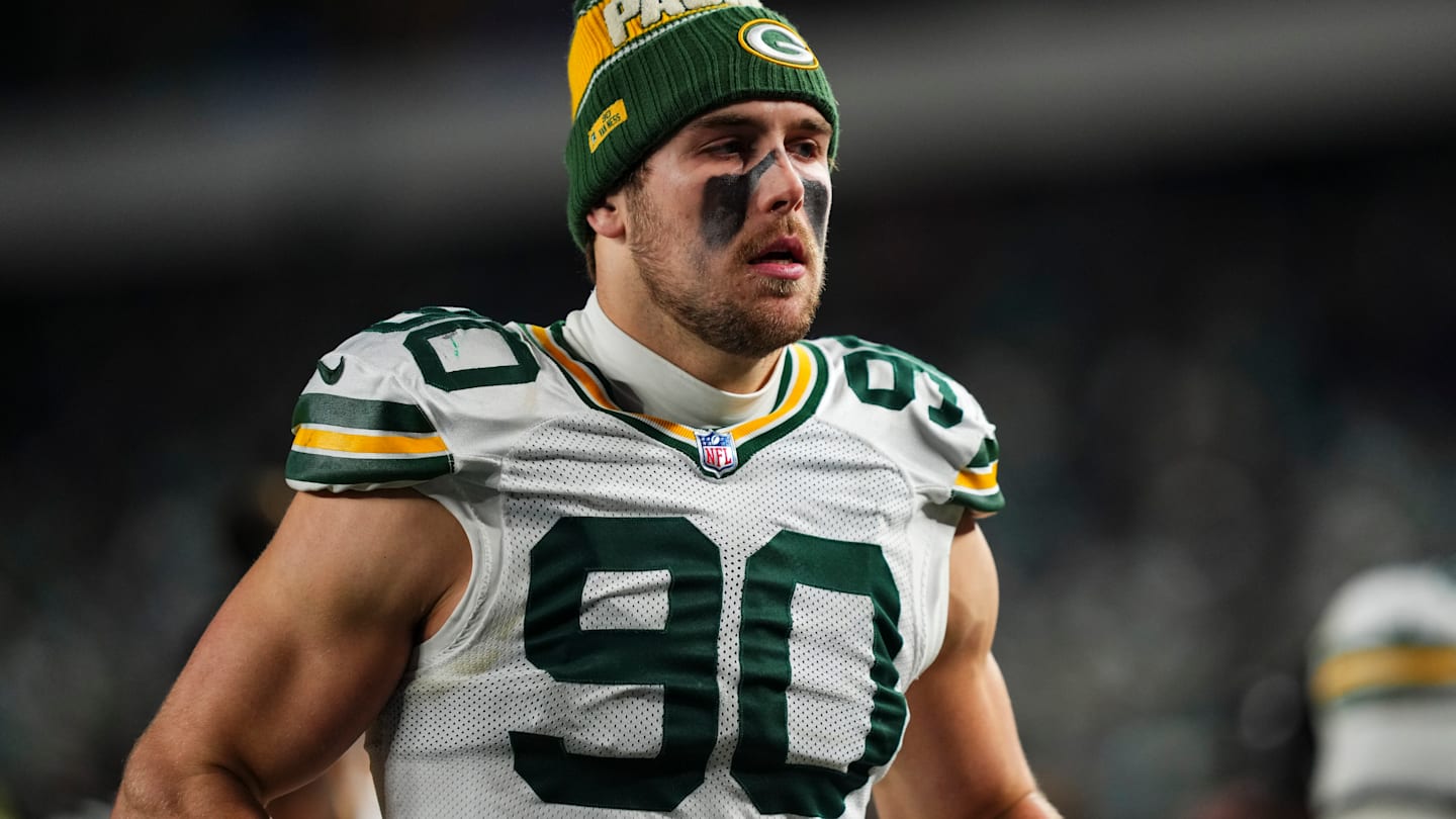 Packers hurtling towards a brutal but inevitable Lukas Van Ness decision