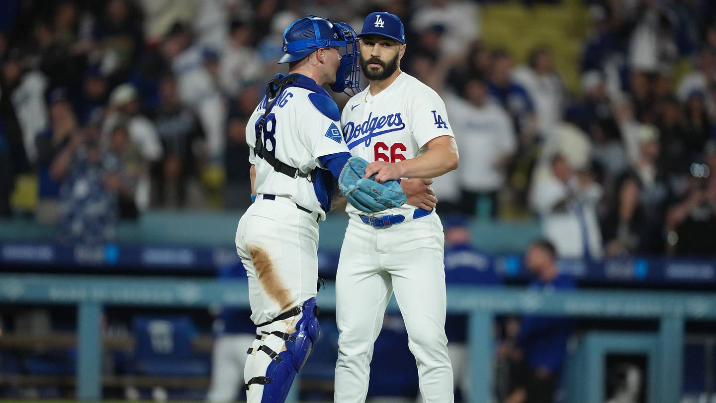 Dodgers broadcaster makes stern point about Tanner Scott death threats ...