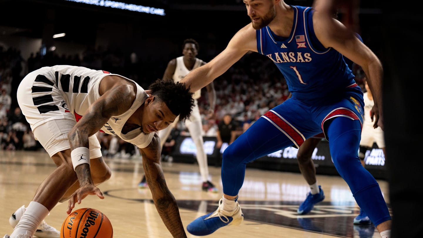 Three Man Weave: Kansas Takes Out Cincinnati With 54-40 Defensive ...