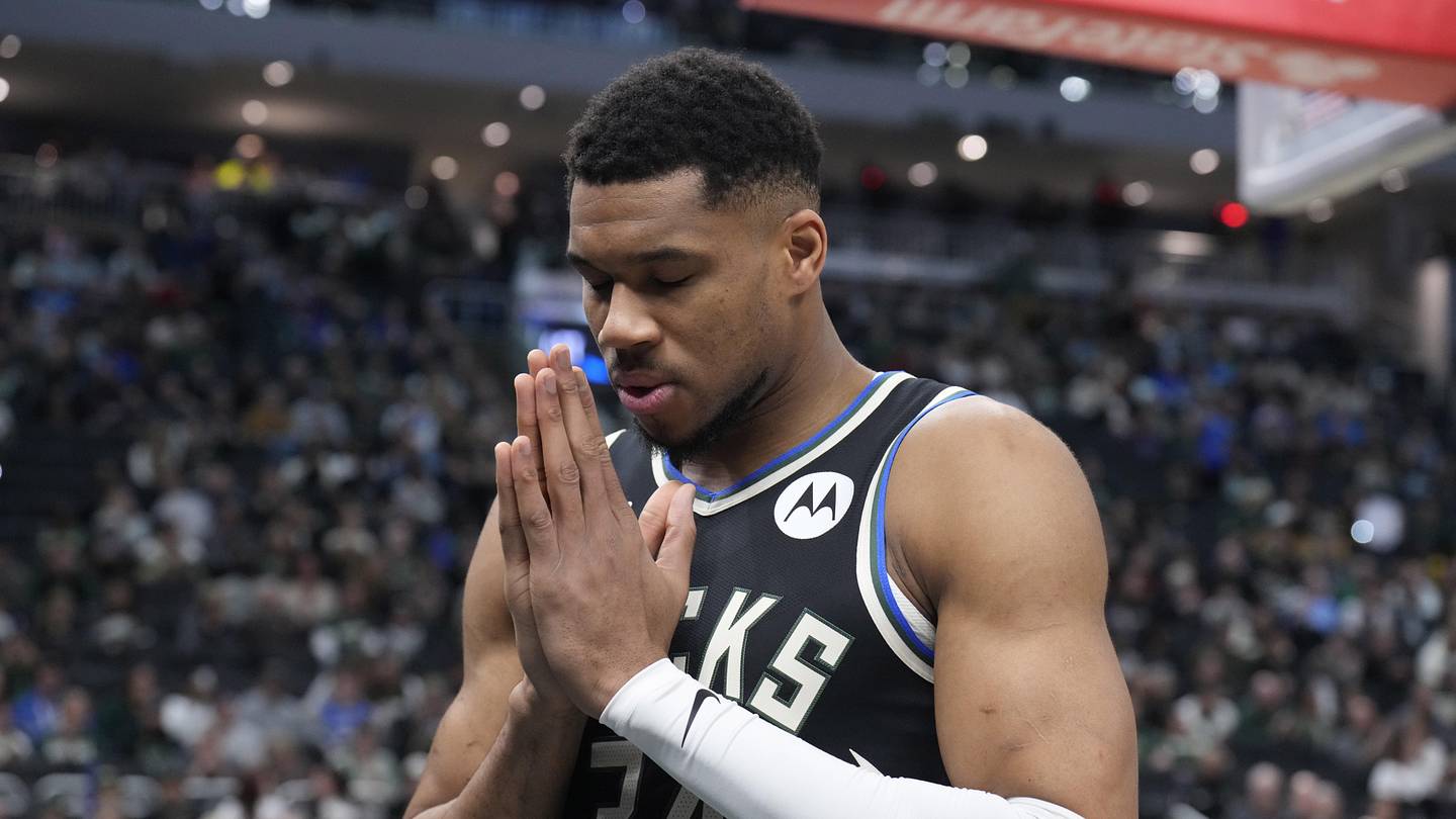 Giannis Antetokounmpo makes his feelings on Celtics fans clear amidst ...