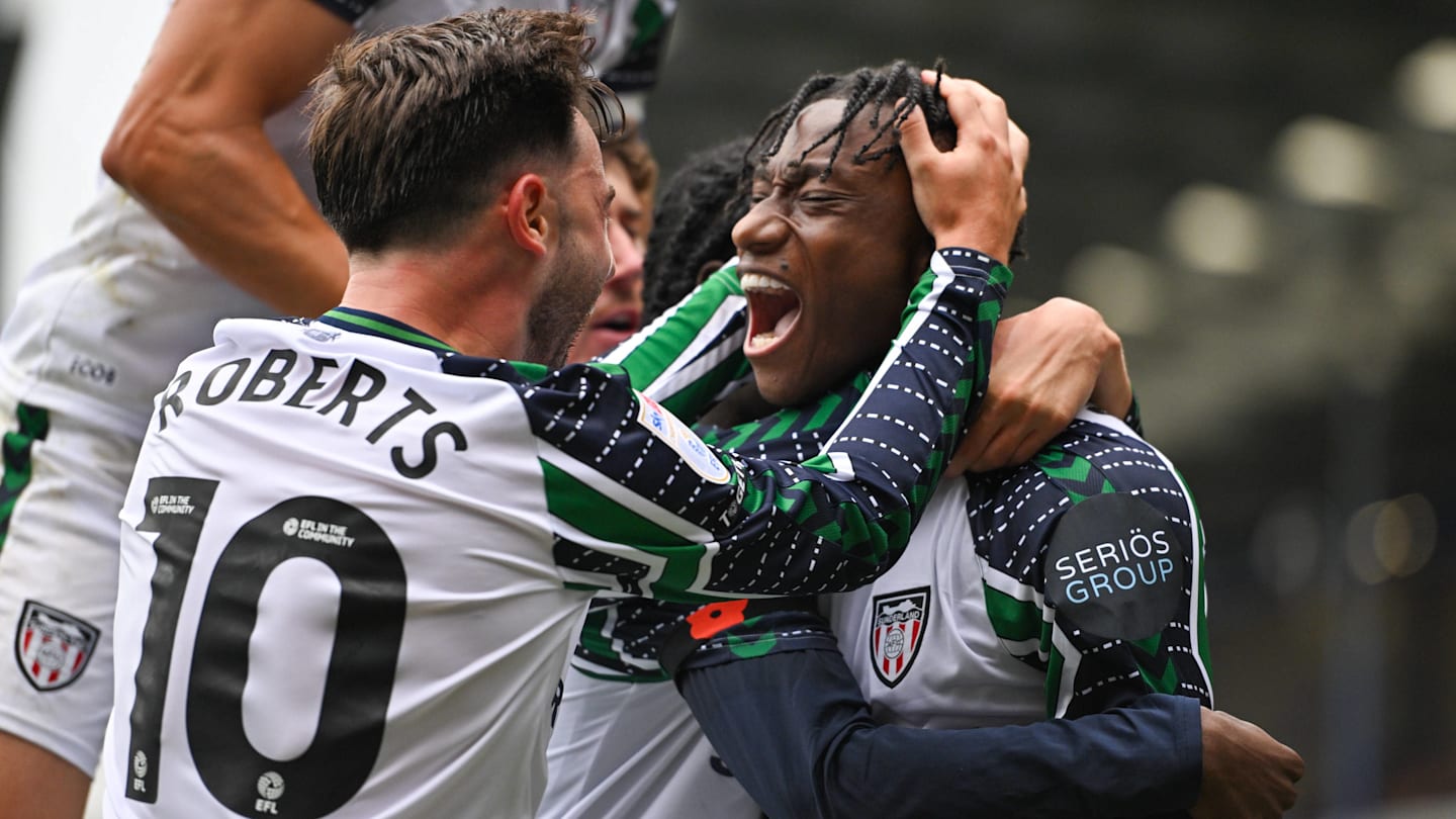 Regis Le Bris demands more from Sunderland wingers after Hull 'struggles'