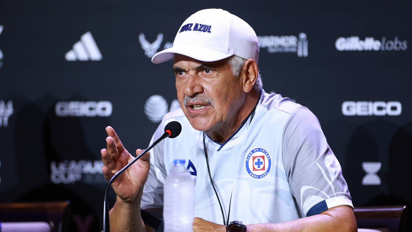 La crítica de Tuca Ferretti a Martín Anselmi, DT de Cruz Azul