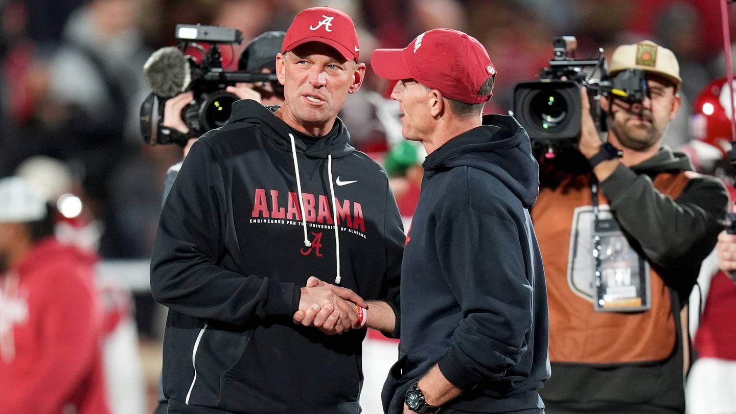 Oklahoma fans have reason to worry after Tra’Von Hall visits Alabama ...