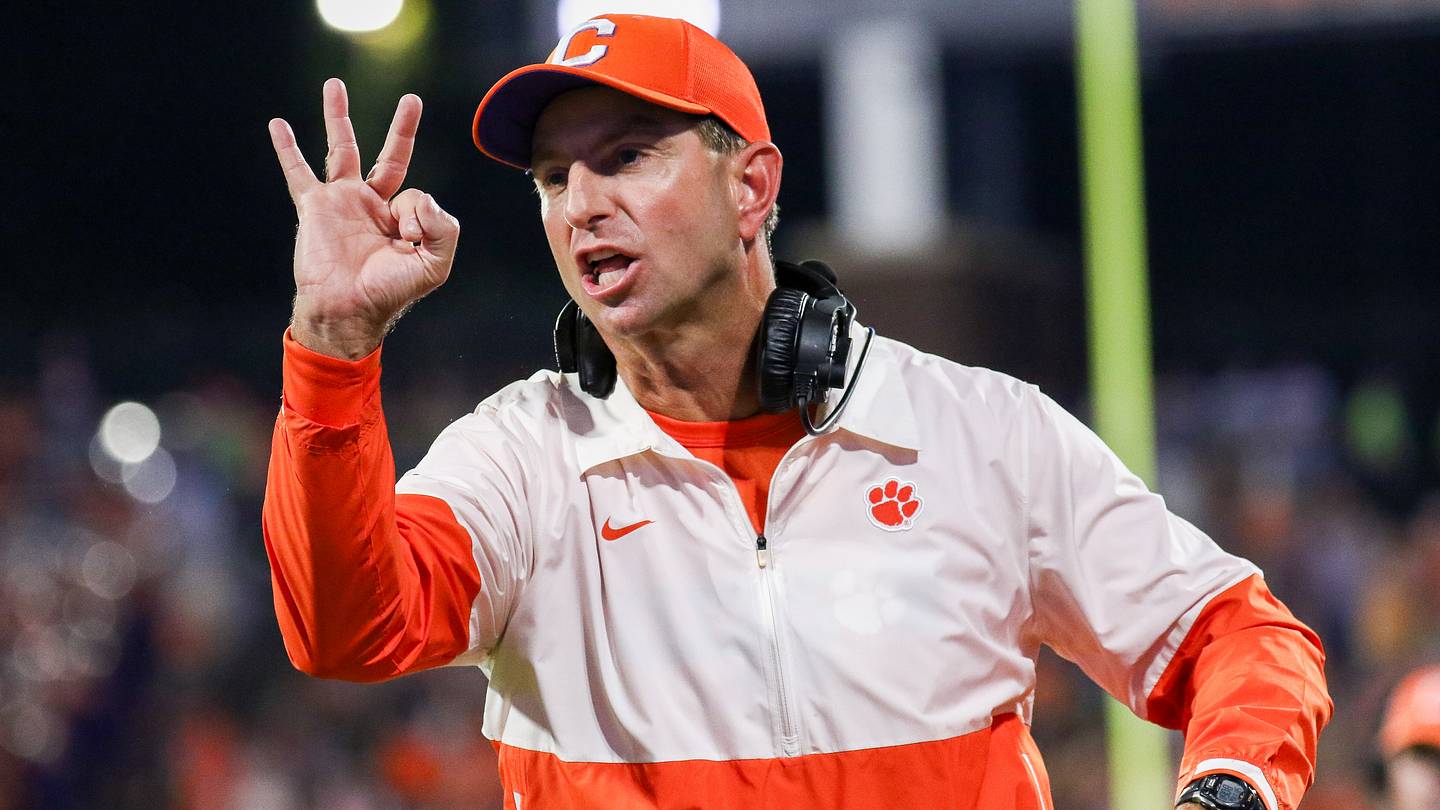 Clemson football makes the final cut for 5-star LB Tyler Atkinson