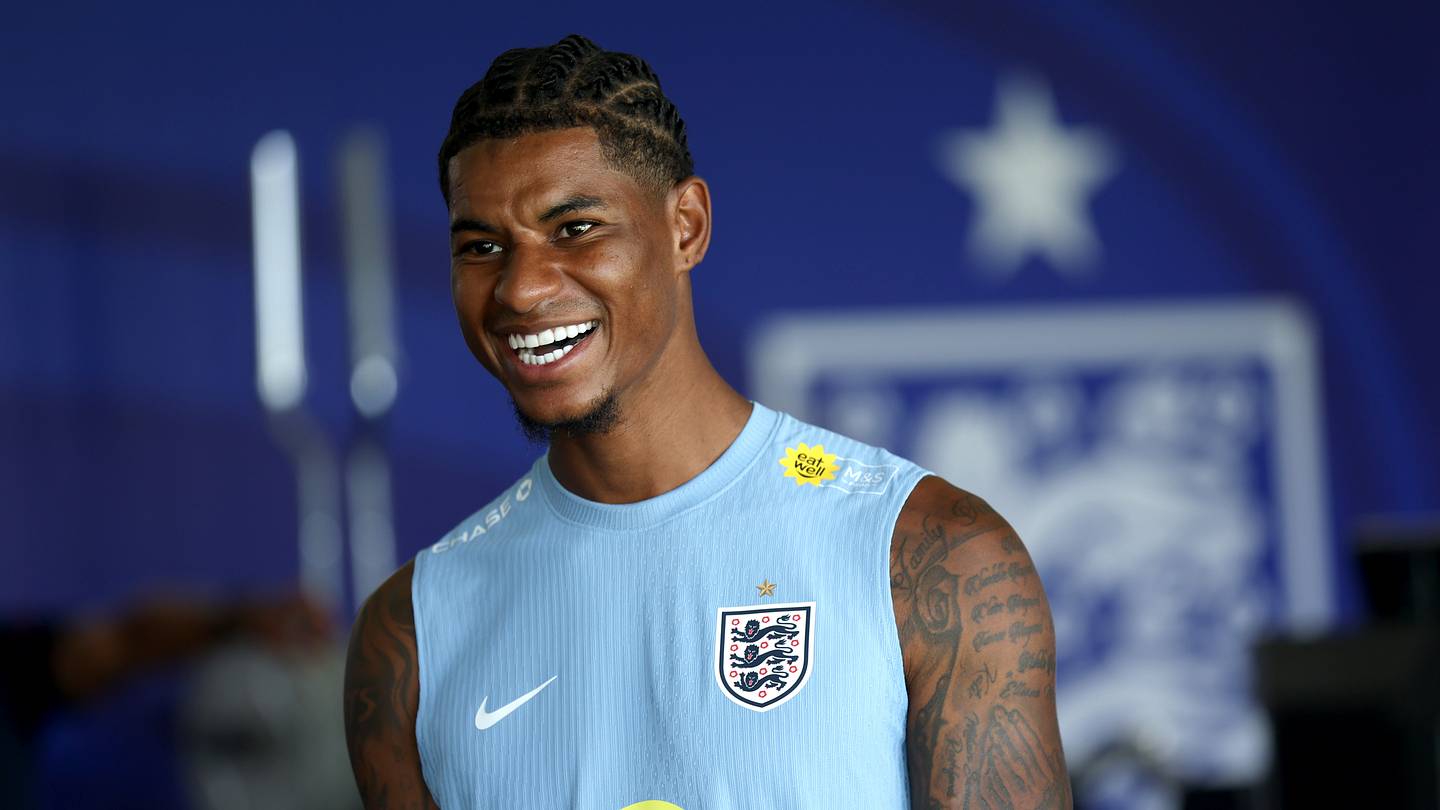 Bayern Munich explored move for Manchester United forward