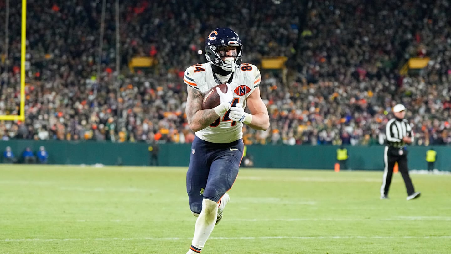 Bears' rookies hoard game balls from thrilling Week 14 loss to Packers