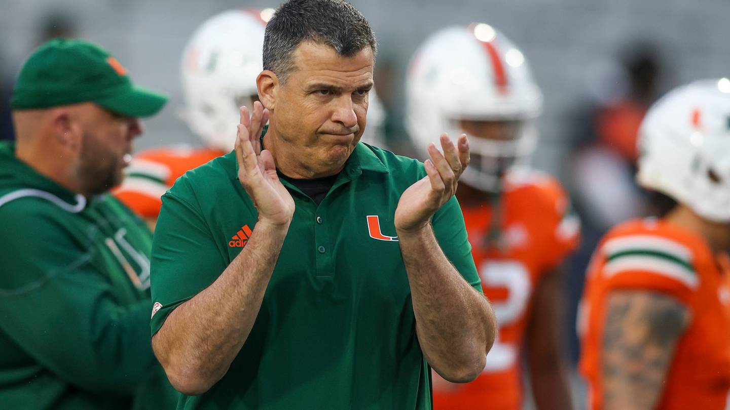 Coach Mario Cristobal Reveals Message To Team During Rain Delay