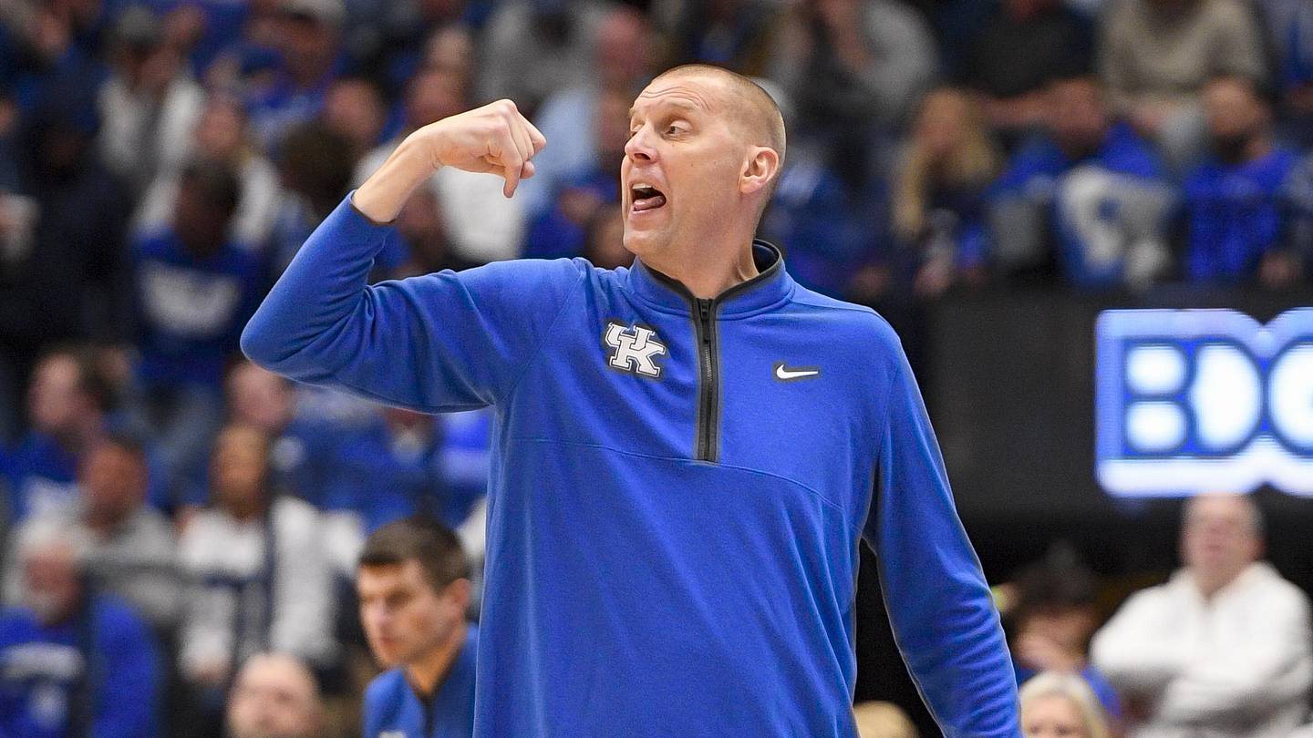 An all-systems failure by Kentucky leads to an embarrassing loss ...