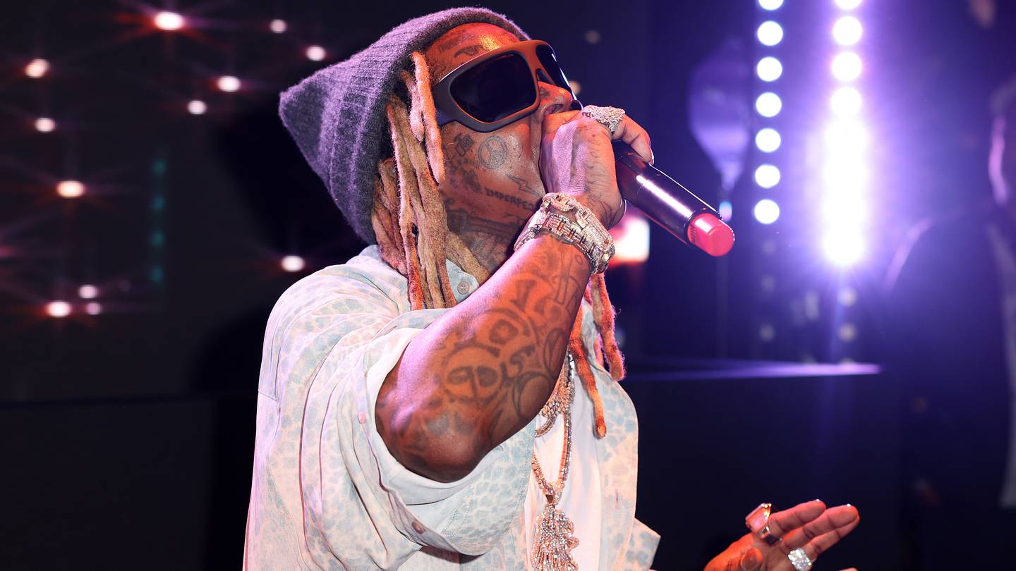 How tall is Lil Wayne? The rapper's height, explained