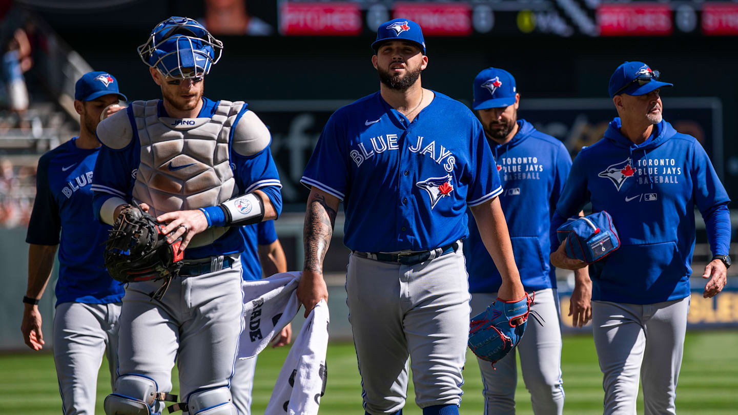 5 Blue Jays players who were cursed in 2023