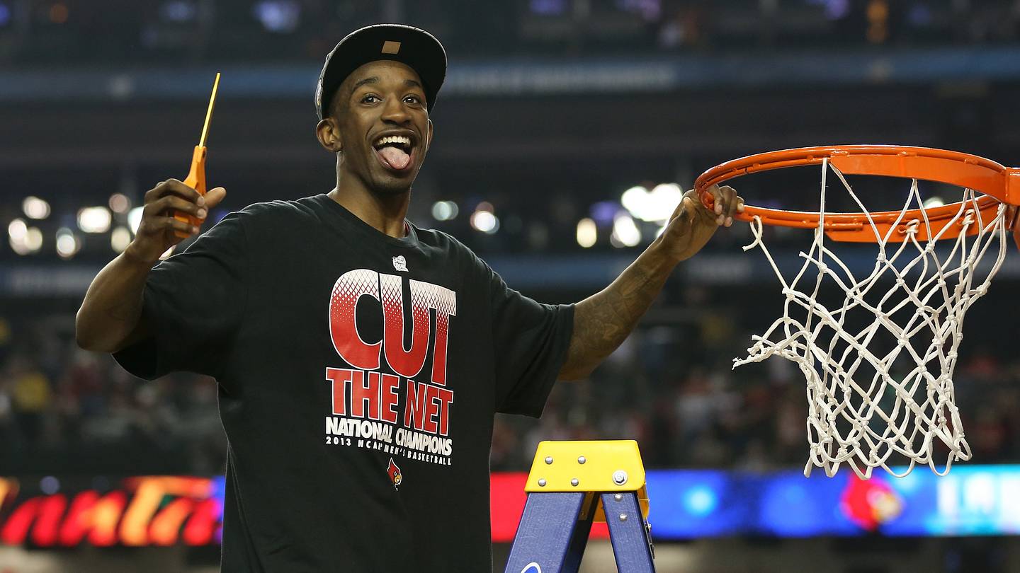 Louisville basketball legend says quiet part out loud on Cardinals ...